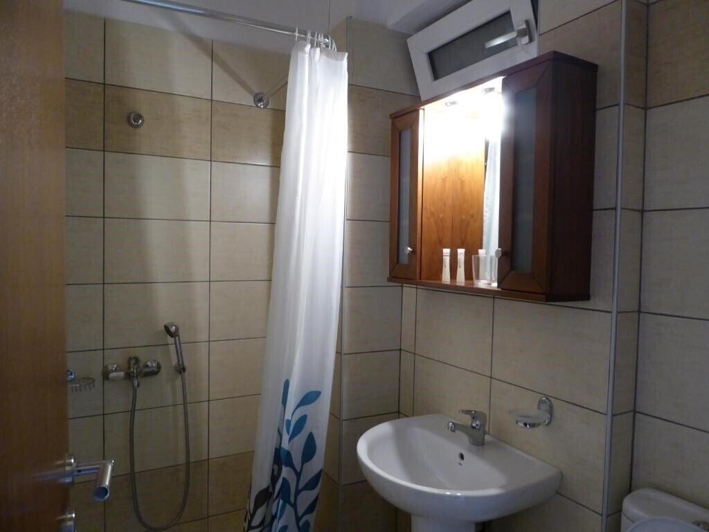 The Sea-View Apartments — тури в готель The Sea-View Apartments (Греція ...