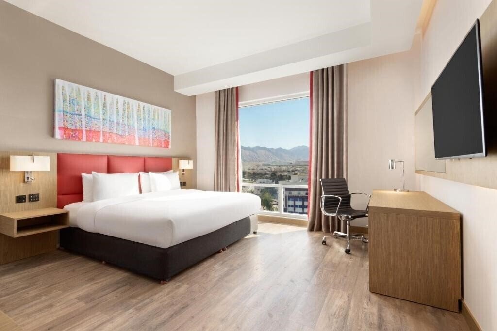 Ramada Encore by Wyndham Muscat Al-Ghubra — тури в готель Ramada Encore ...