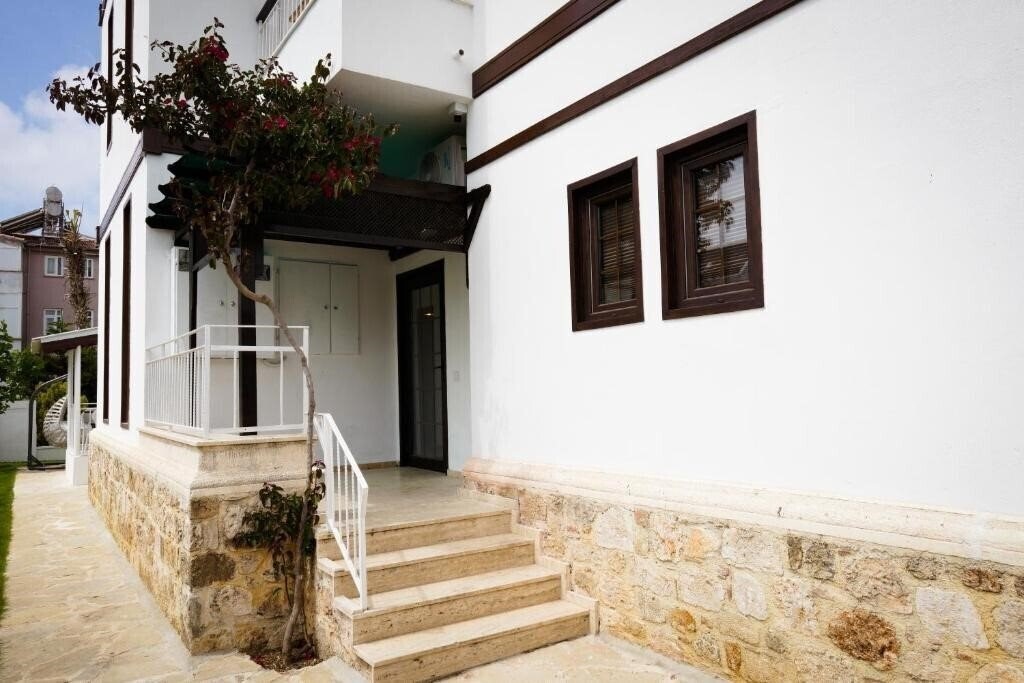 Villa Hania — тури в готель Villa Hania (Туреччина, Сіде): Ціна ...